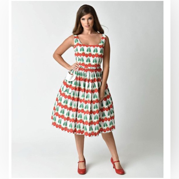 Collectif | Dresses | Collectif 95s Style White Abstract Tulips Nora ...